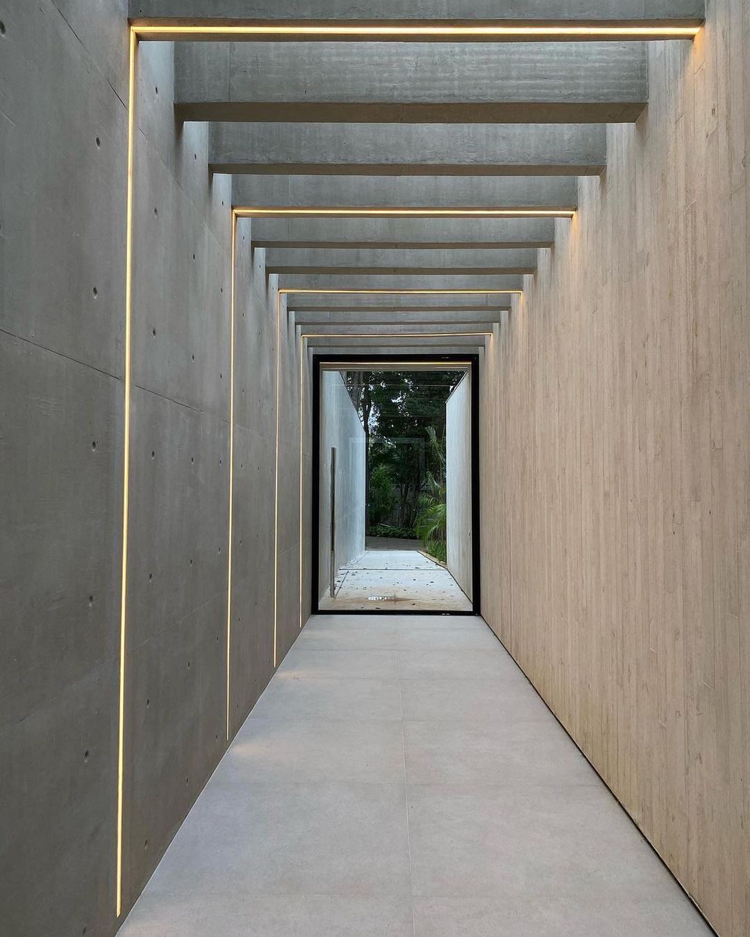 MC House - Architecture Hunter