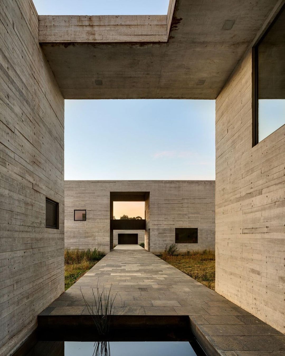 RF House - Architecture Hunter