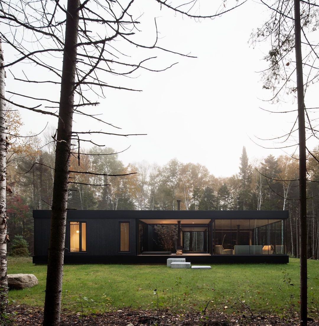 The Apple Tree House - Architecture Hunter