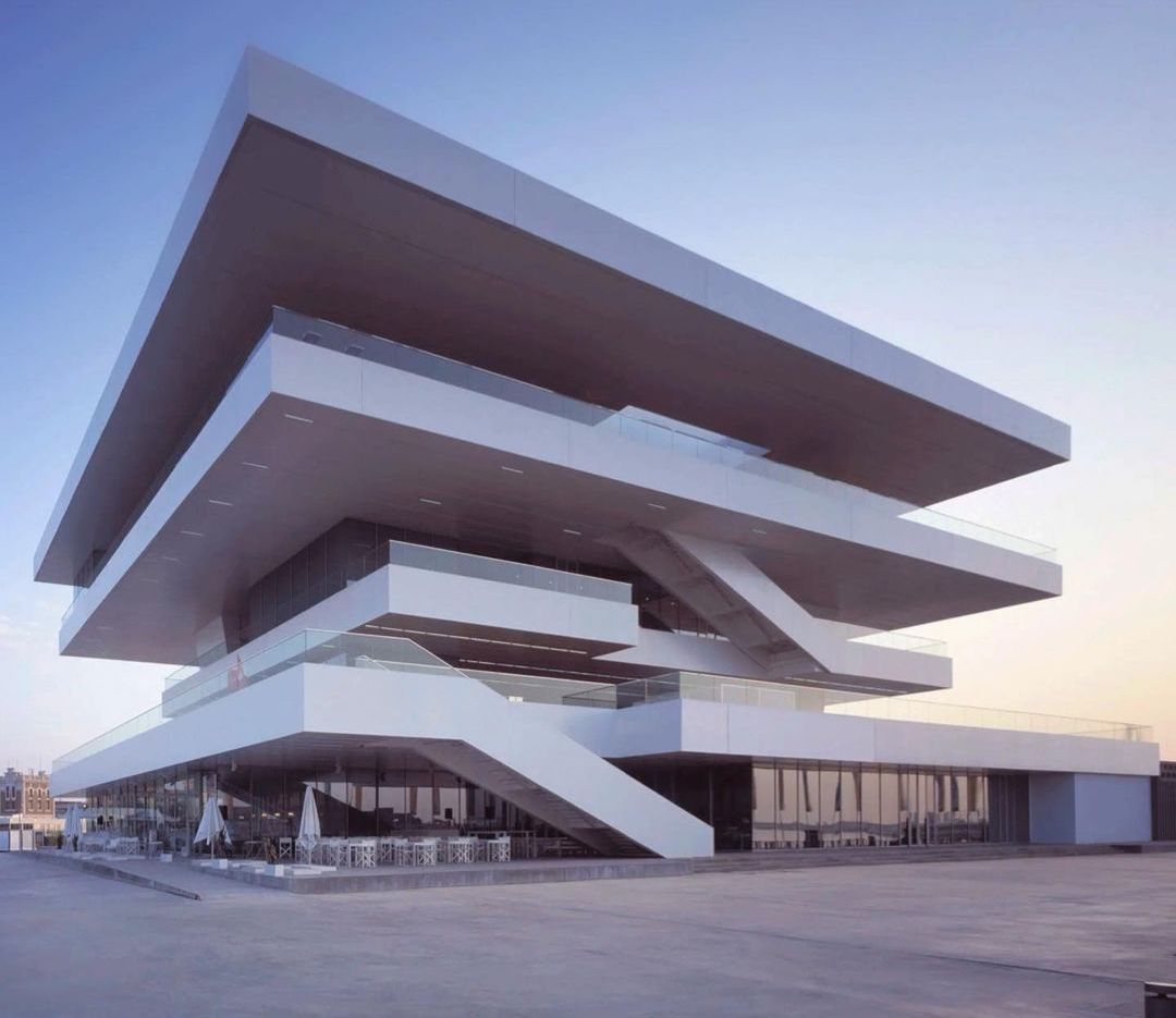 America's Cup Building - Architecture Hunter