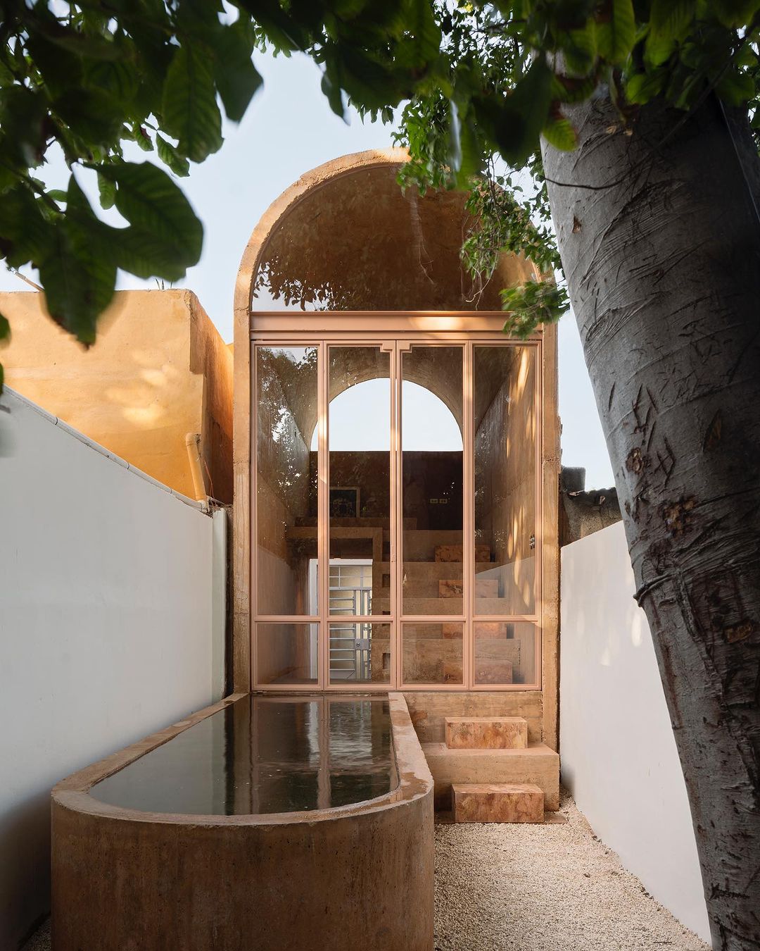 Ermita en Mérida - Architecture Hunter