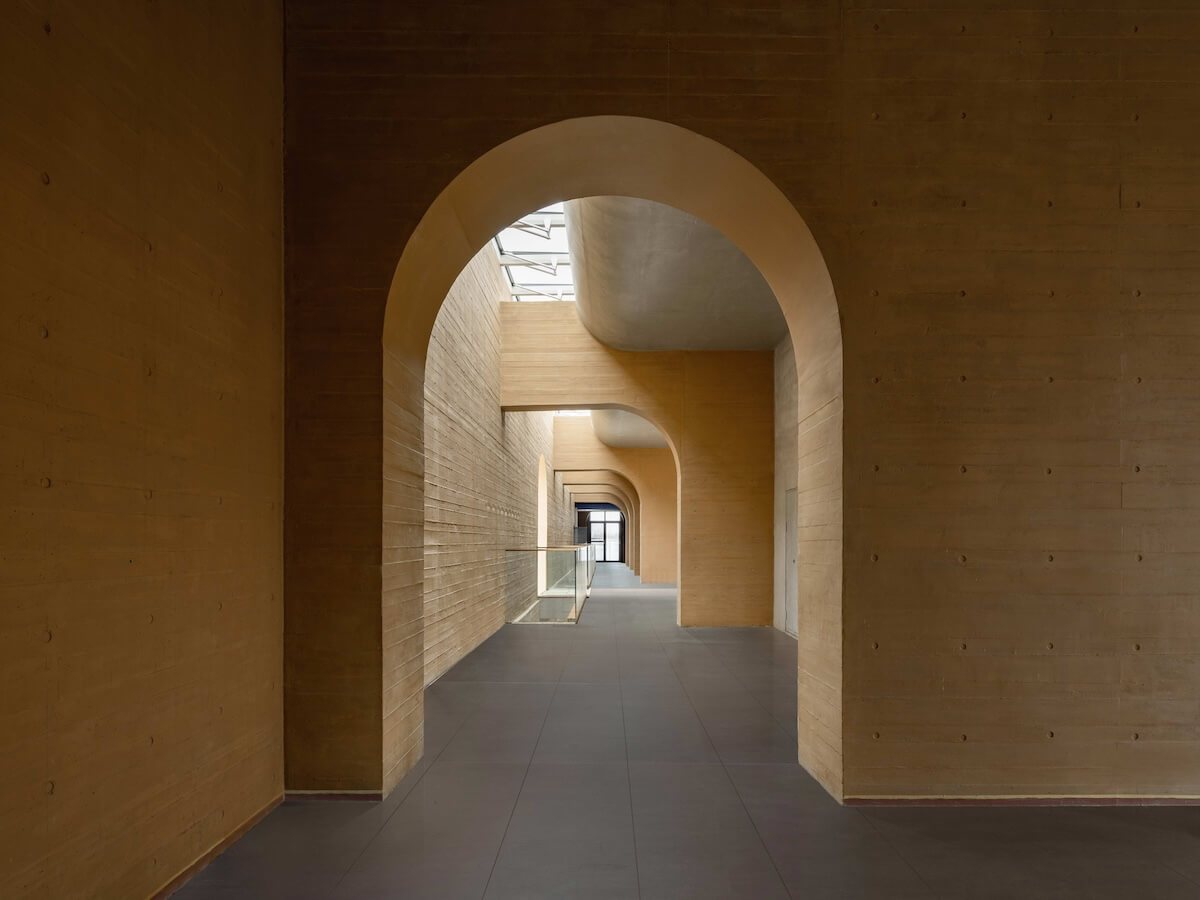 Mu Feng Yue Hotel by STUDIO A+ | Architecture Hunter